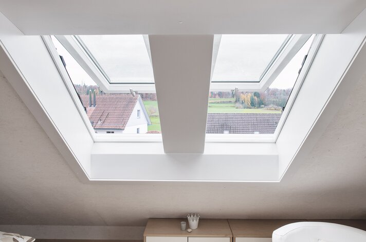 Ihr Dachfenster-Spezialist in der Schweiz für Roto & Velux
